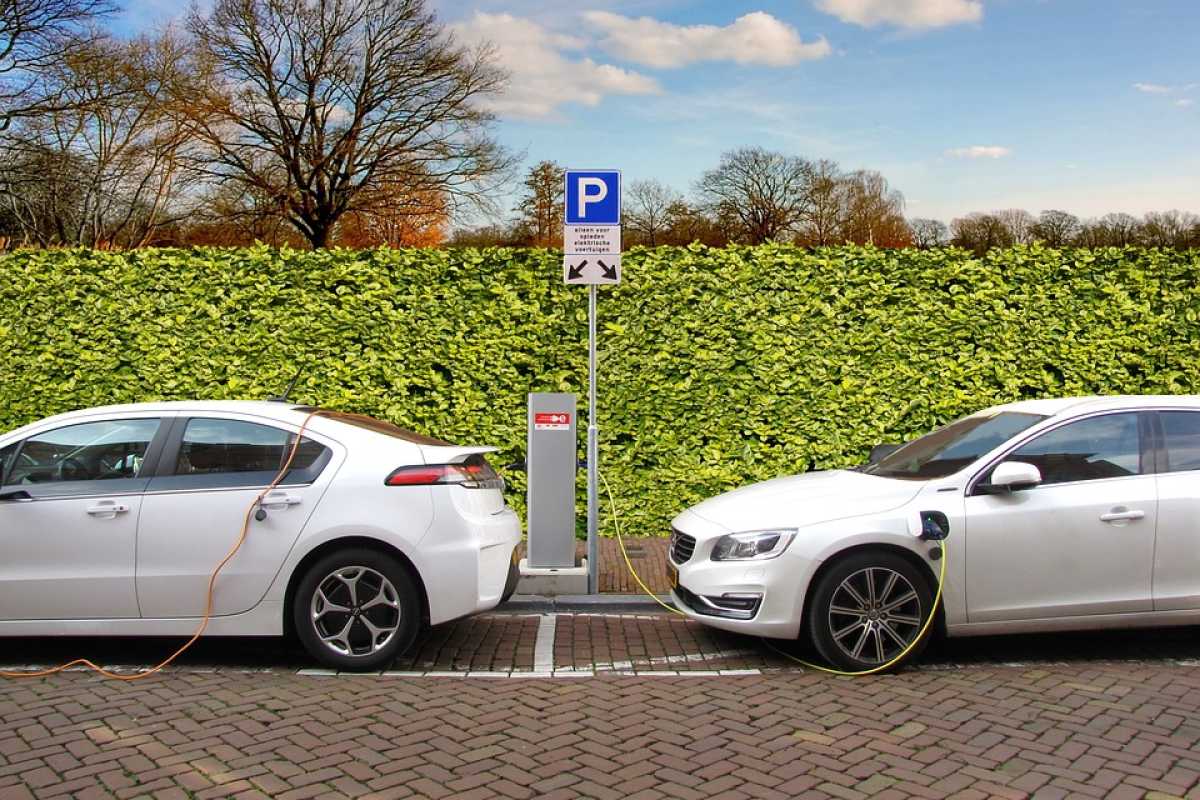 Eversource's & National Grid's New Electric Vehicle Programs | Green ...
